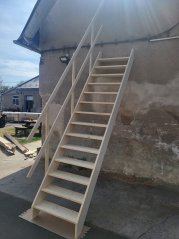 drevené schody rovné mlynárske schody lacné